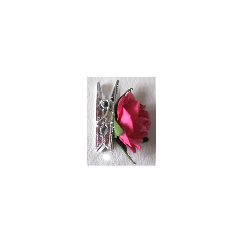 Rose fuchsia sur mini pince argent